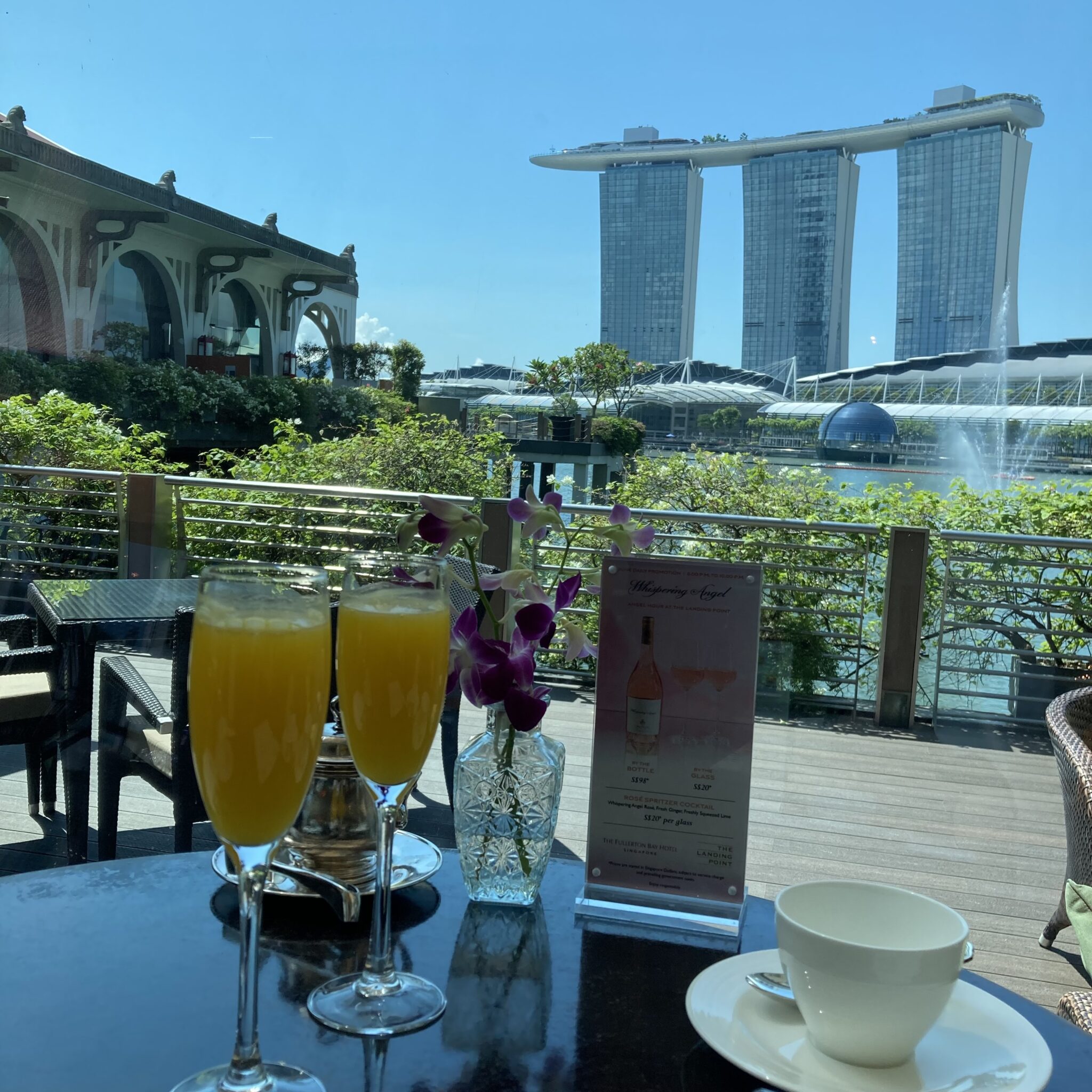 結婚記念日、贅沢なアフタヌーンティでお祝い！【THE LANDING POINT@THE FULLERTON HOTEL SINGAPORE ...